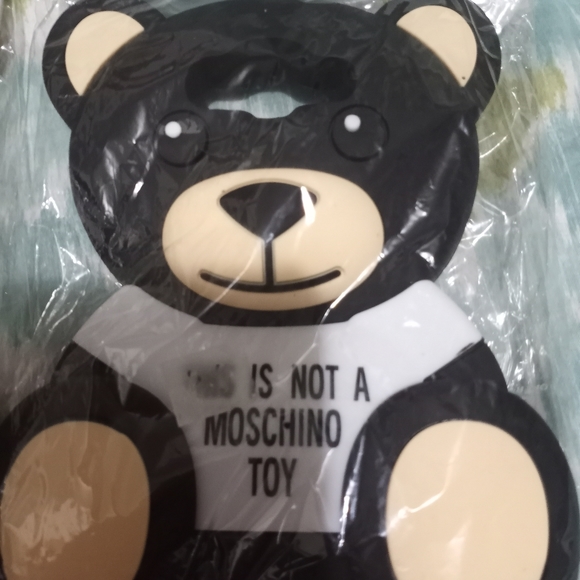Moschino | Cell Phones & Accessories | Authentic Moschino Phone Rubber ...